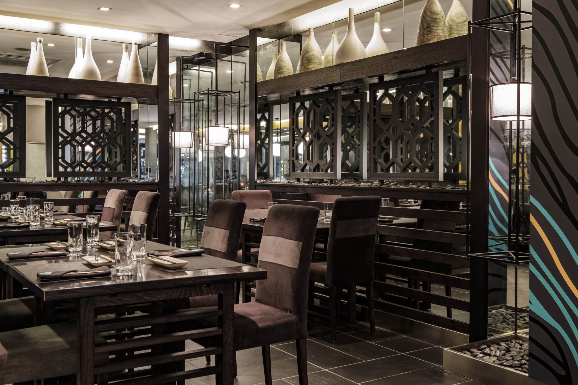 Zest Restaurant, Asian & Continental Cuisine | Hotel Juliani